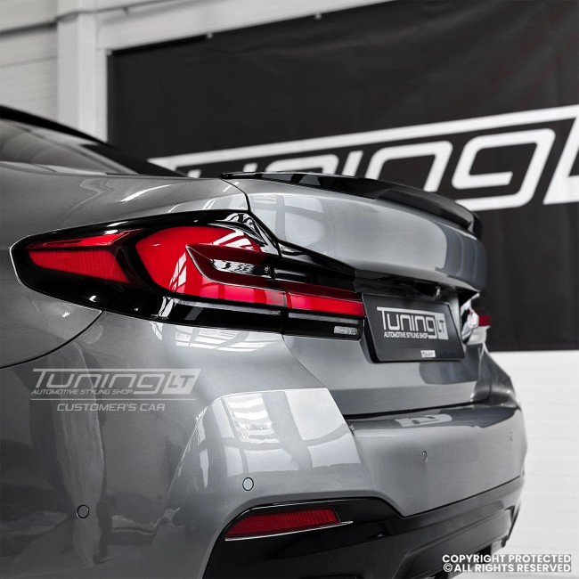 For BMW G30 trunk spoiler, Performance, glossy black