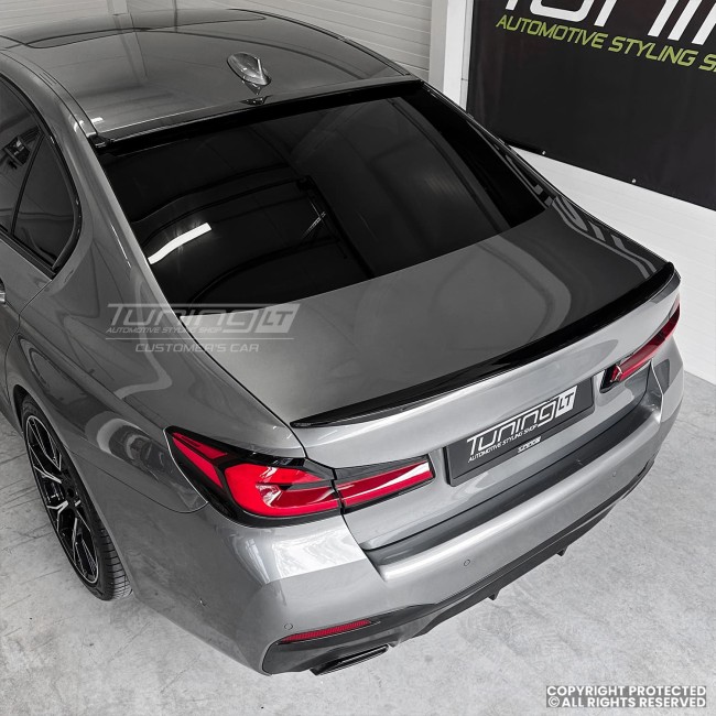 For BMW G30 trunk spoiler, Performance, glossy black