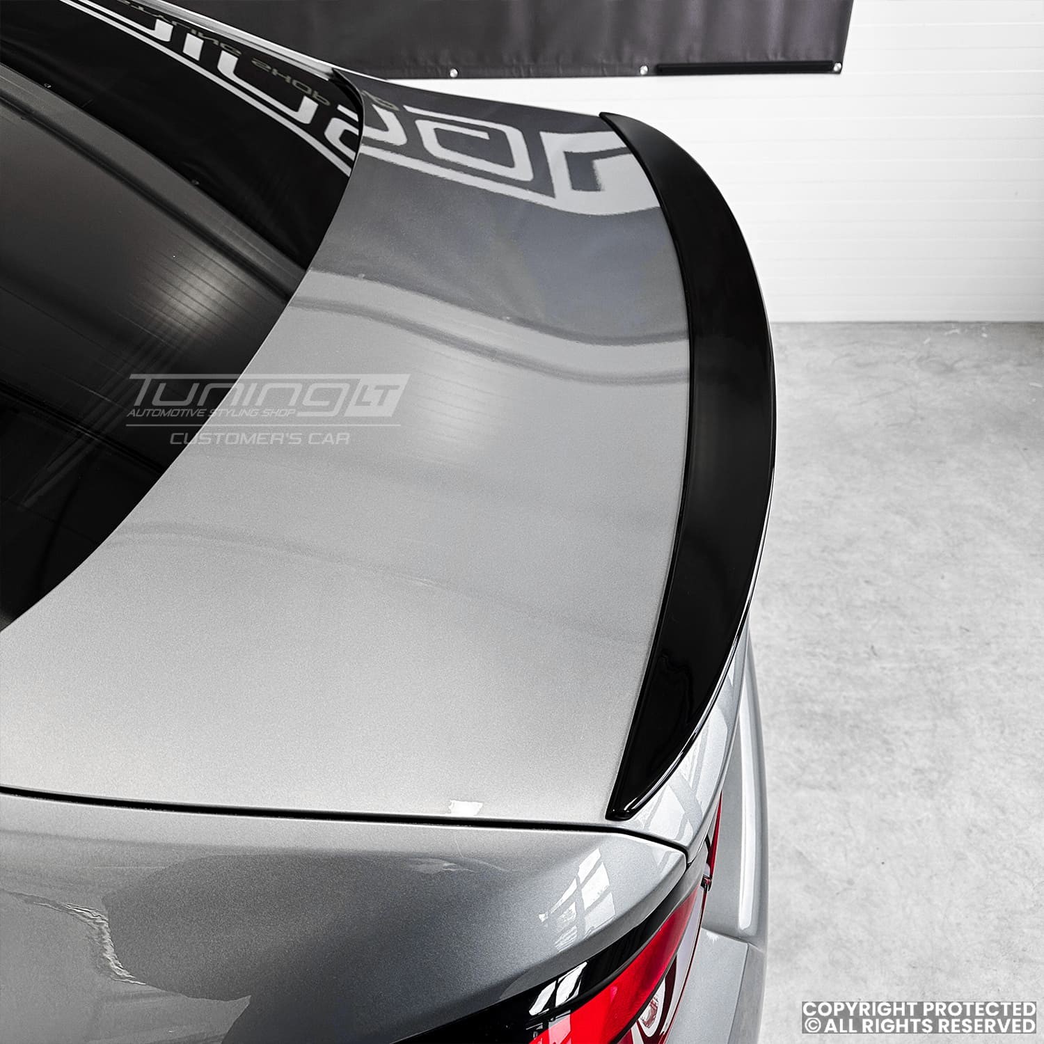 For BMW G30 trunk spoiler, Performance, glossy black