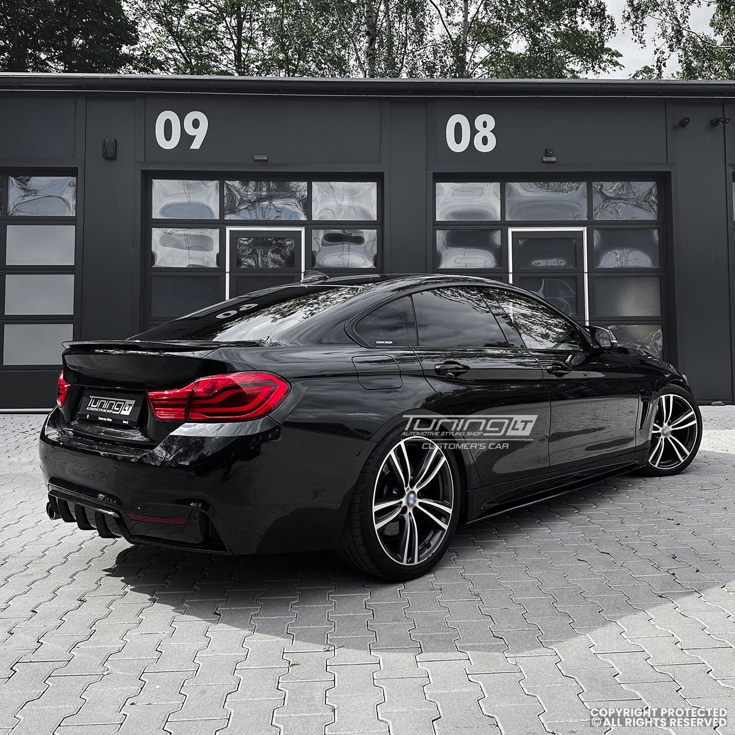 For BMW F32 / F33 / F36 Performance Set, glossy black