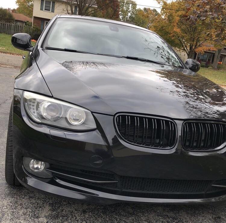 For BMW E92 / E93 LCI Performance front grille, glossy black