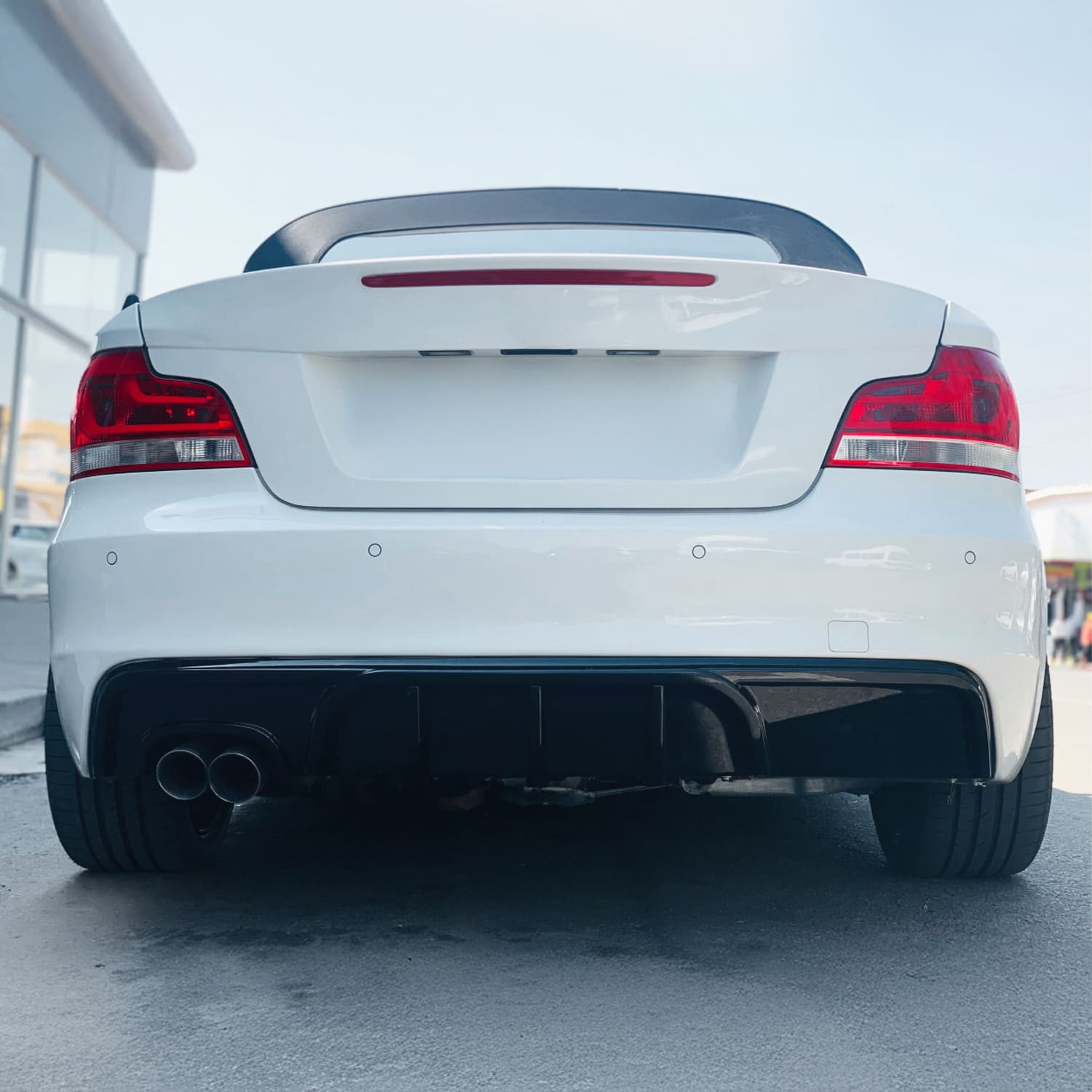 For BMW E82 / E88 Rear M-Pack bumper Diffuser WR, glossy black