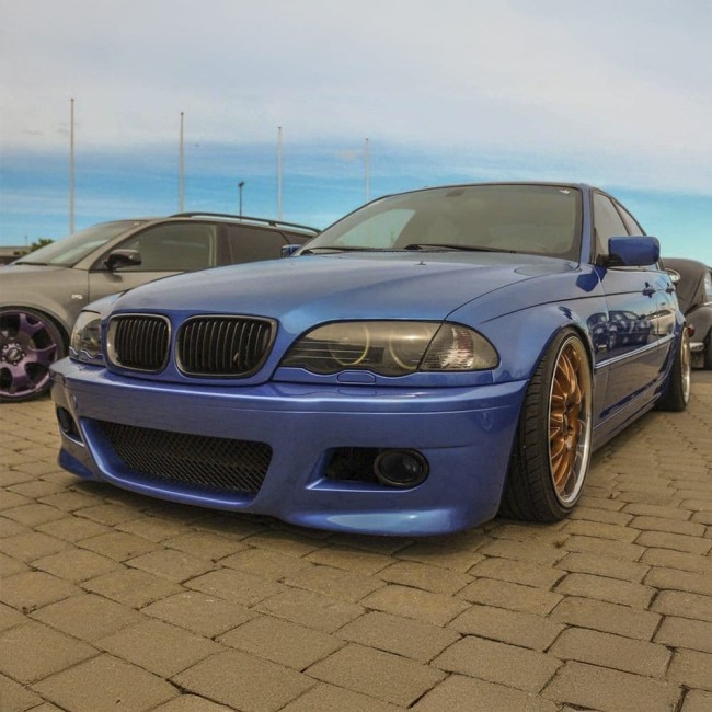 BMW E46 Priekinis M3 style Bamperis su tamsintais priešrūkiniais