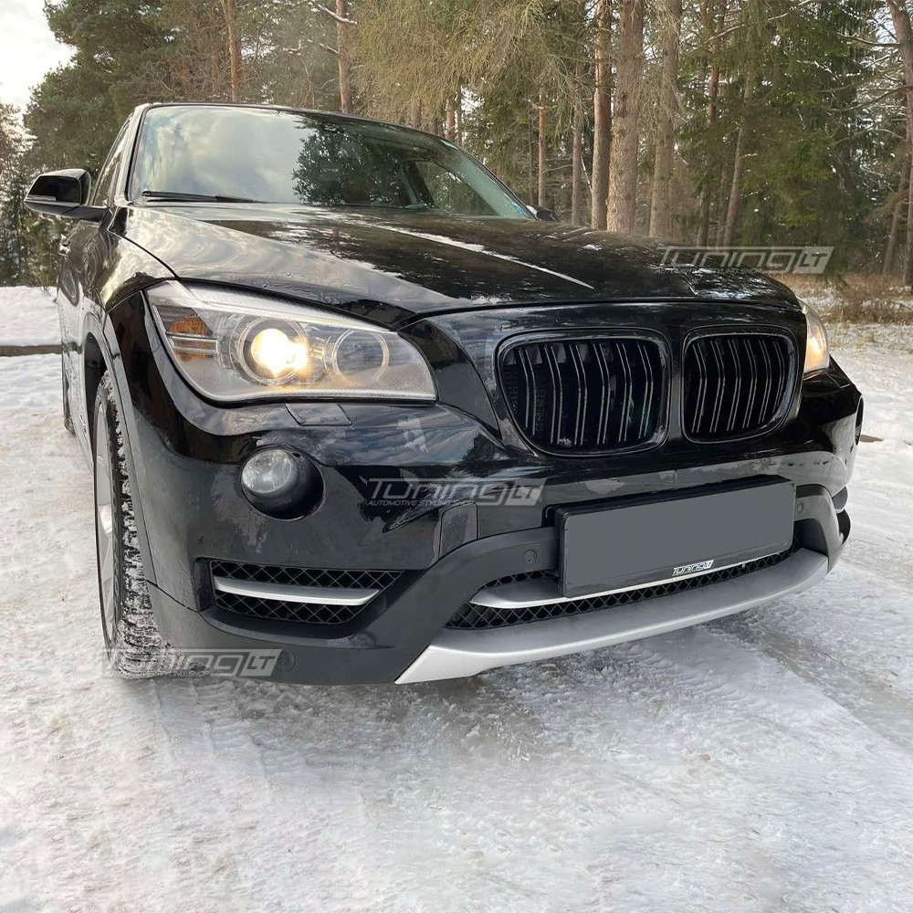 BMW E84 X1 priekinės dvigubos grotelės, juodos blizgios