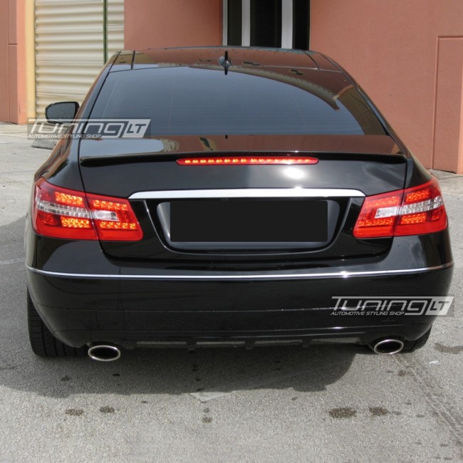 For Mercedes C207 trunk spoiler Glossy Black AMG