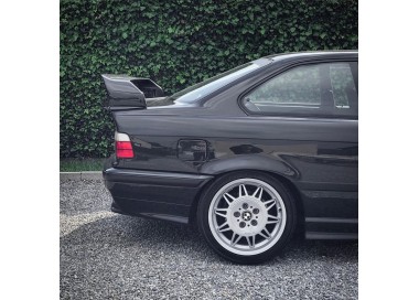 For BMW E36 LTW-style Boot Spoiler + Risers, glossy black