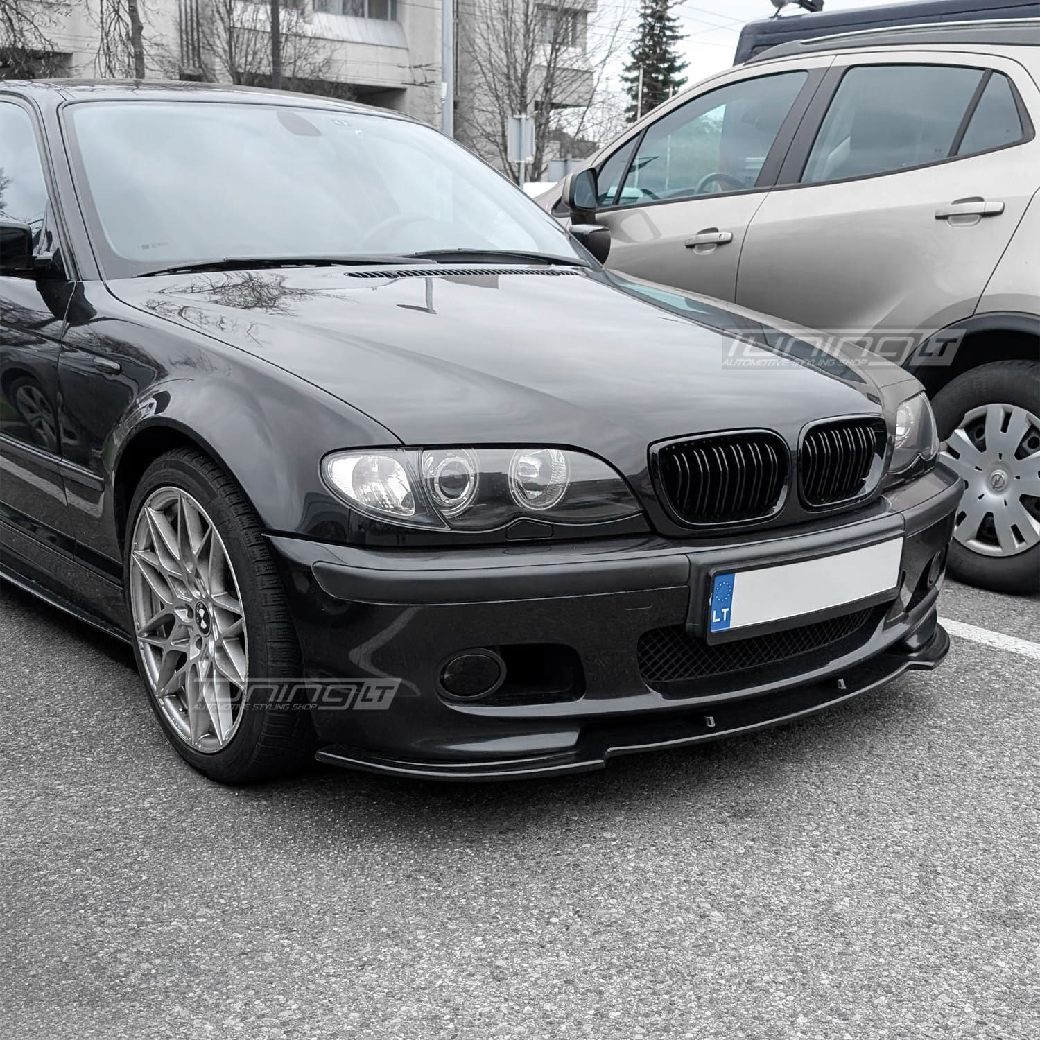 For BMW E46 sedan / touring Performance front grille, black