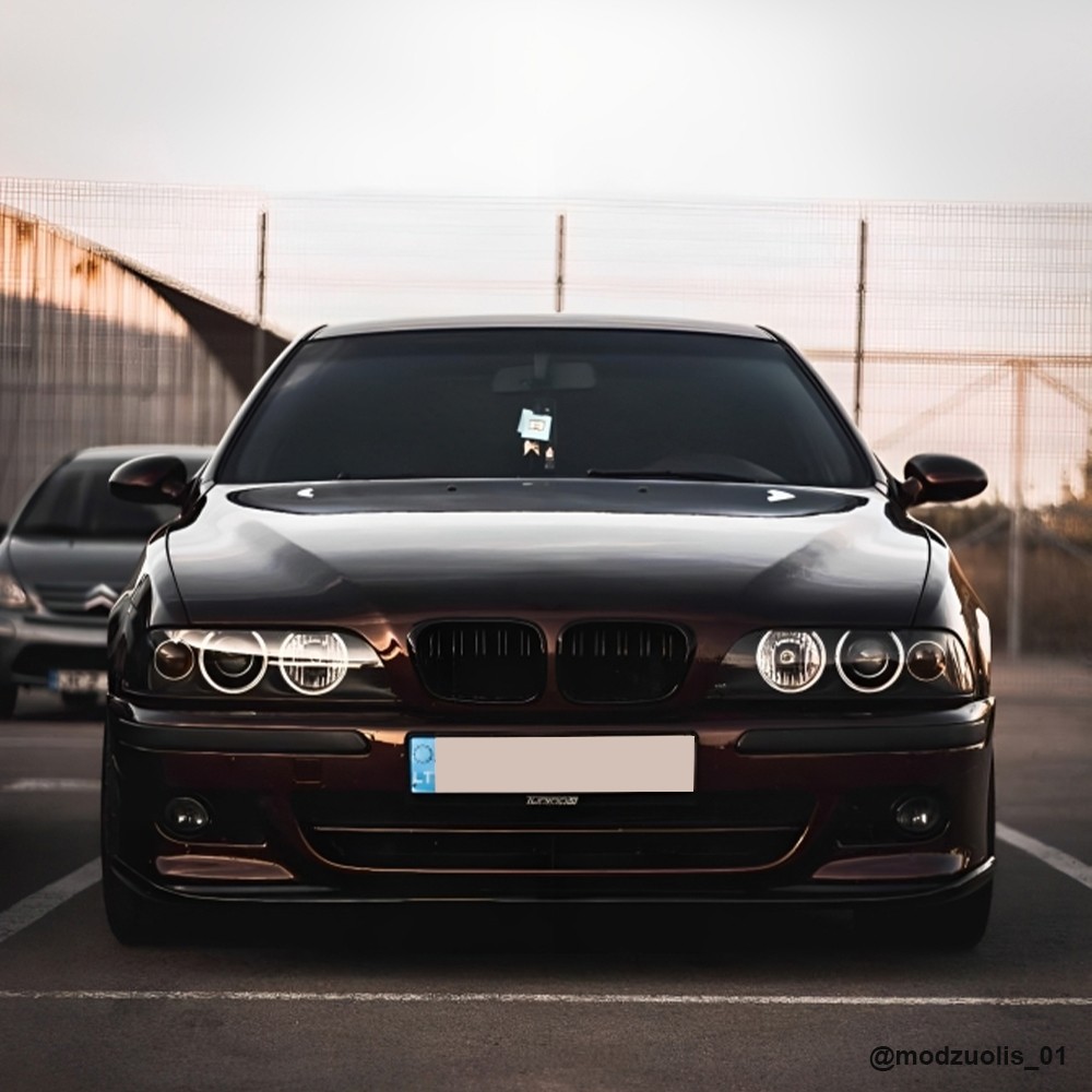 For BMW E39 Performance front grille, glossy black