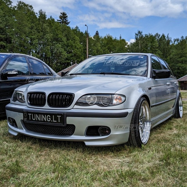 For BMW E46 M-Tech 2 Front Bumper with smoked fog lights