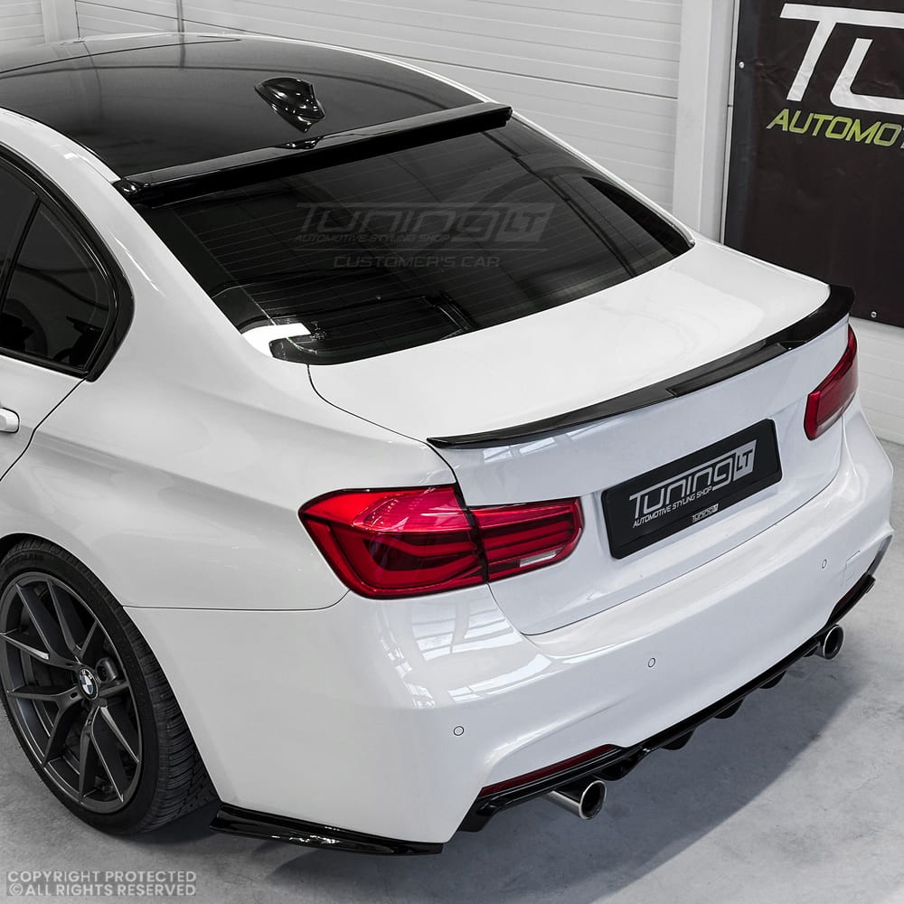 BMW F30 sedan skirtas Spoileris ant Galinio Stiklo, juodas blizgus