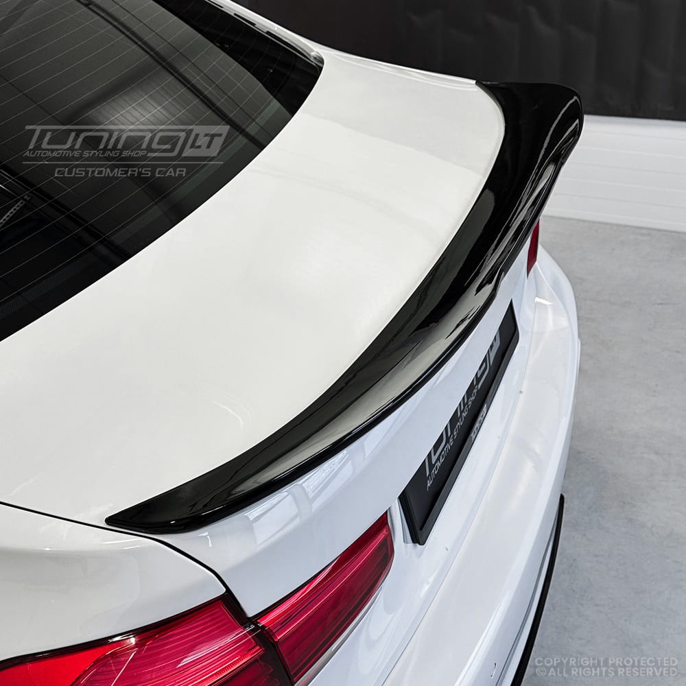 For BMW F30 F80 PSM design Boot Spoiler, glossy black